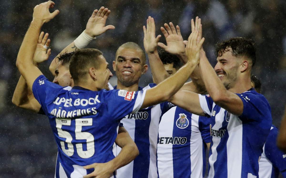 Porto ganó en casa al modesto Casa Pia por marcador de 3-1