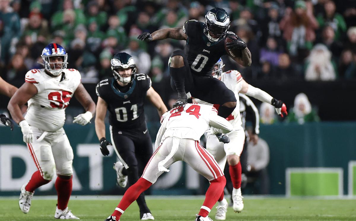 Eagles se impone en casa a Giants por marcador de 33-25
