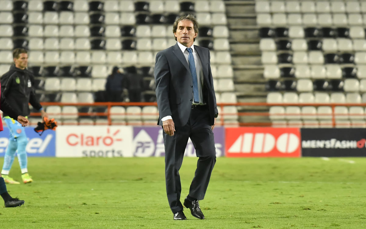 Almada revela que estuvo muy cerca de convertirse en DT del Tri