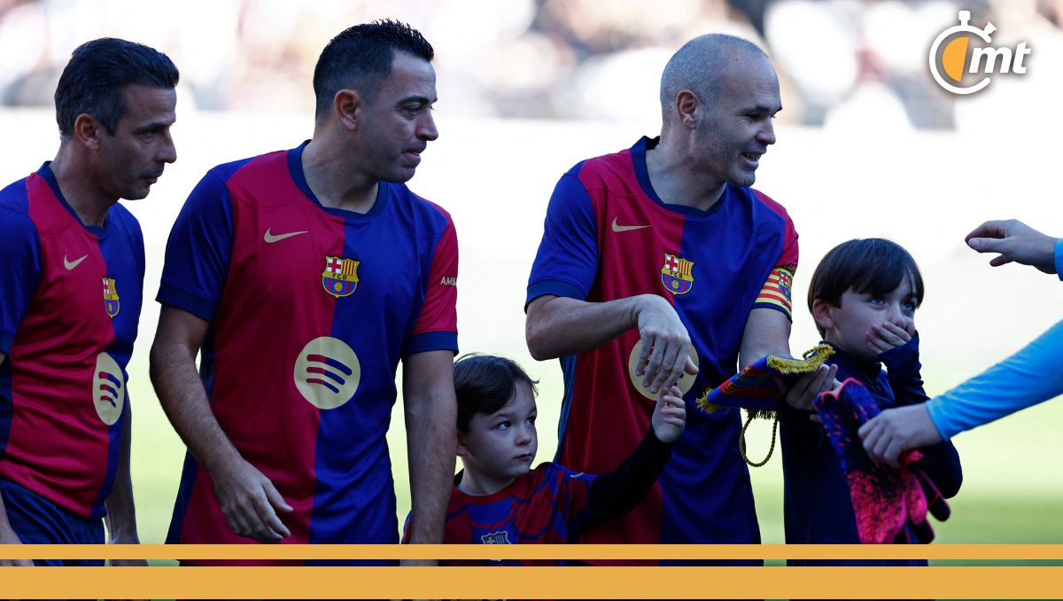 Xavi e Iniesta vuelven a compartir cancha