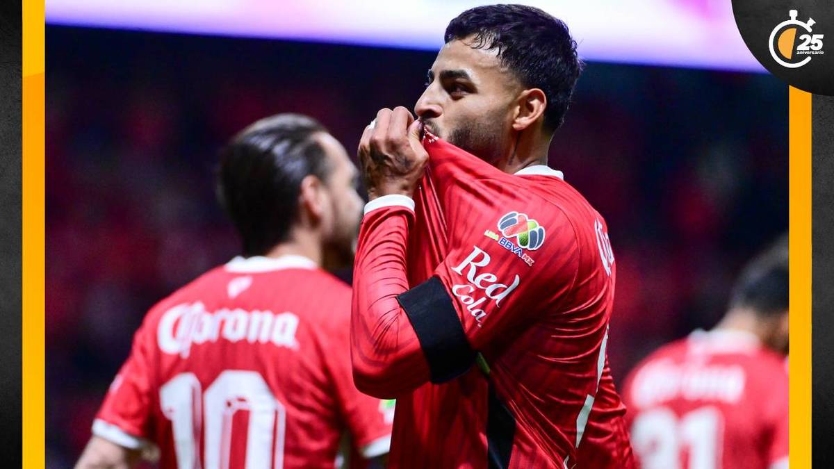 Alexis Vega, verdugo de Chivas y besó escudo de Toluca en festejo