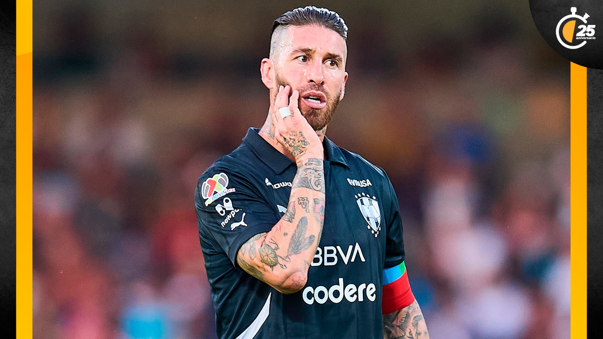 Sergio Ramos es EXPULSADO por primera vez en Liga MX; lanzó patada