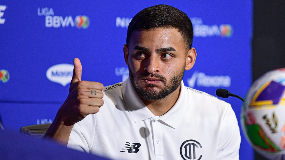 Alexis Vega va por el título del CL2025: 'El futbol me deben una'