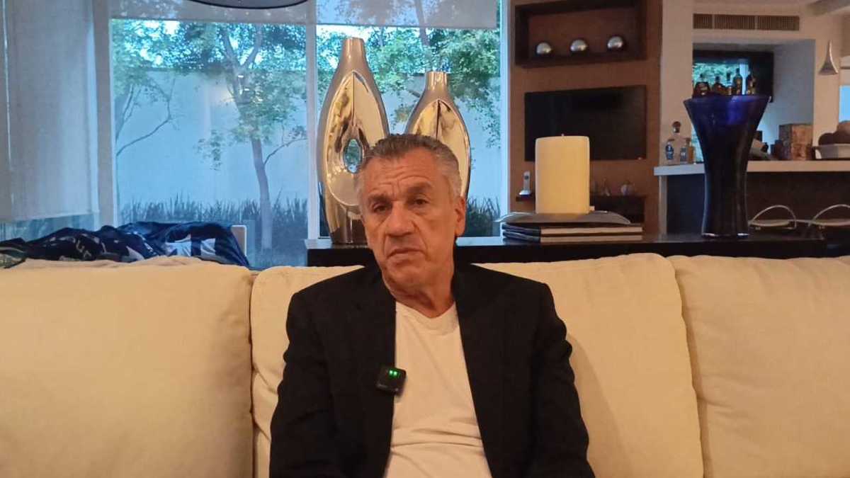 Rafael Ortega no ve riesgo de que Luis Chávez se ausente del Mundial