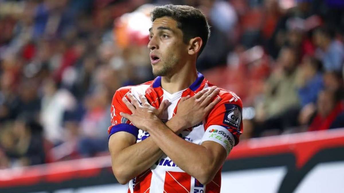 Fichaje de Juan Manuel Sanabria con América se cae de último momento