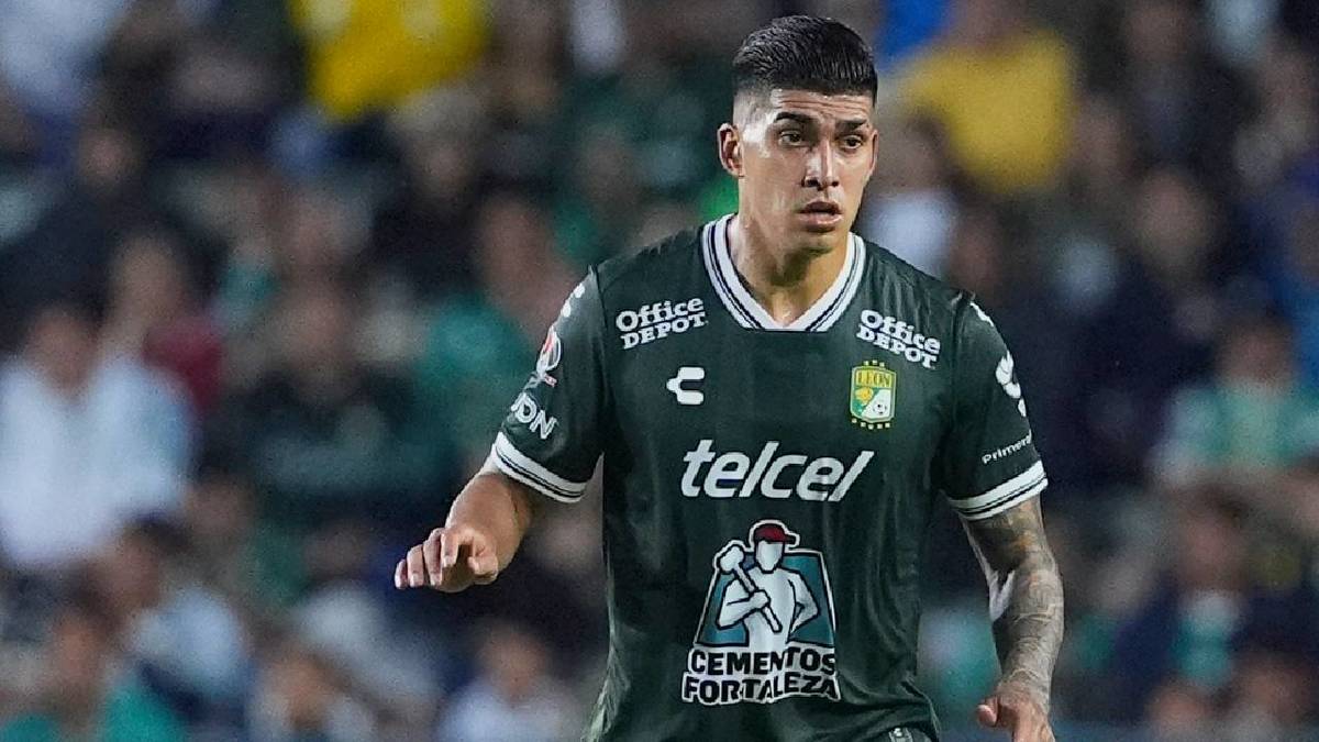 Adonis Frías será nuevo jugador de Santos FC