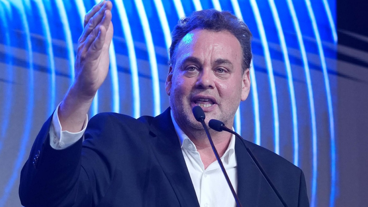 Faitelson reacciona con ironía a tuit de ESPN sobre Ochoa