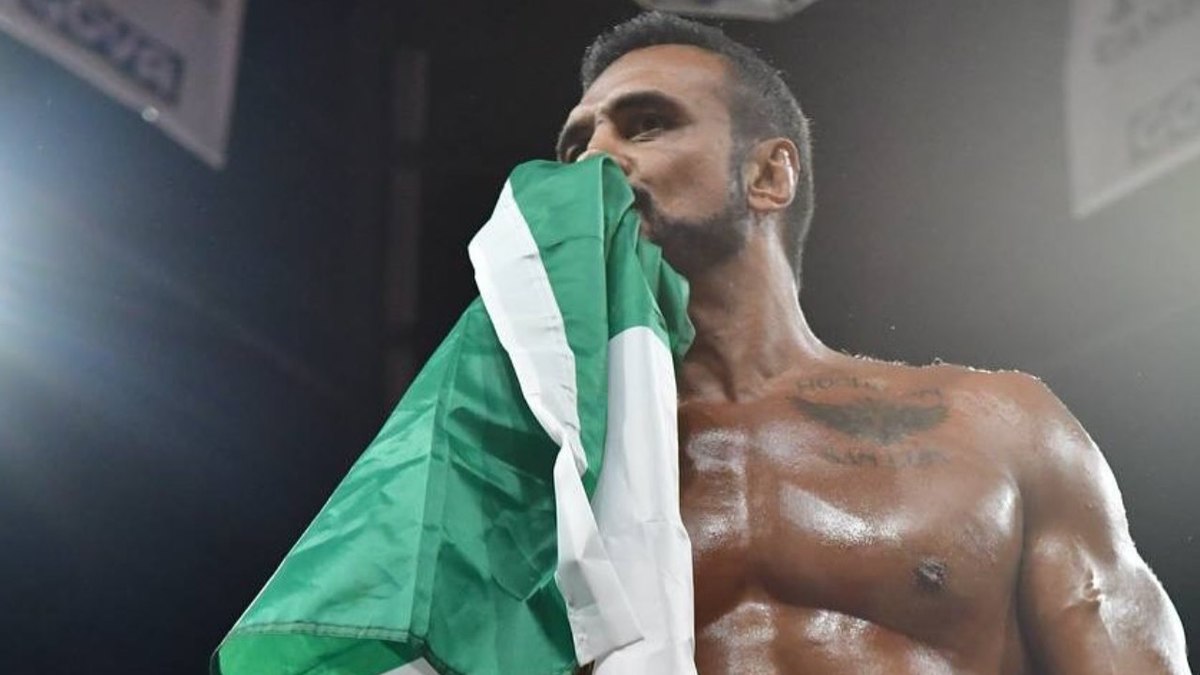 Alberto el Patrón se reconoce y dice ser el mejor luchador mexicano