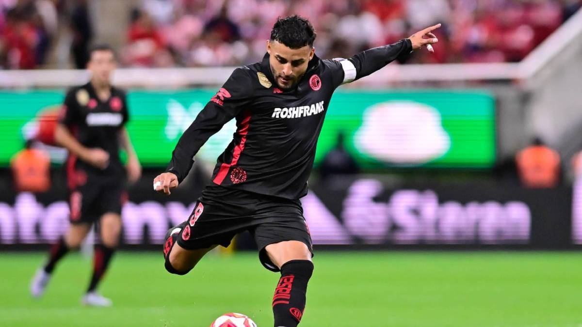 Alexis Vega habla sobre la afición de Chivas tras partido en el Akron