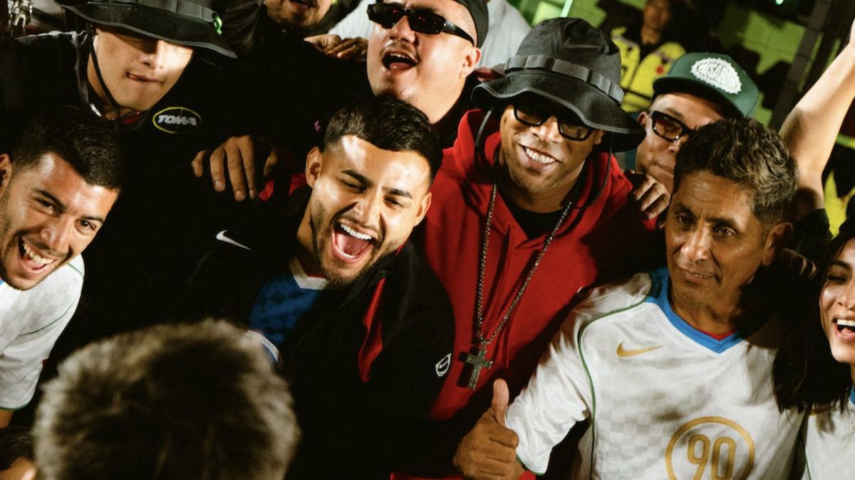 Jorge Campos da primer vistazo del nuevo jersey de Pumas Total 90