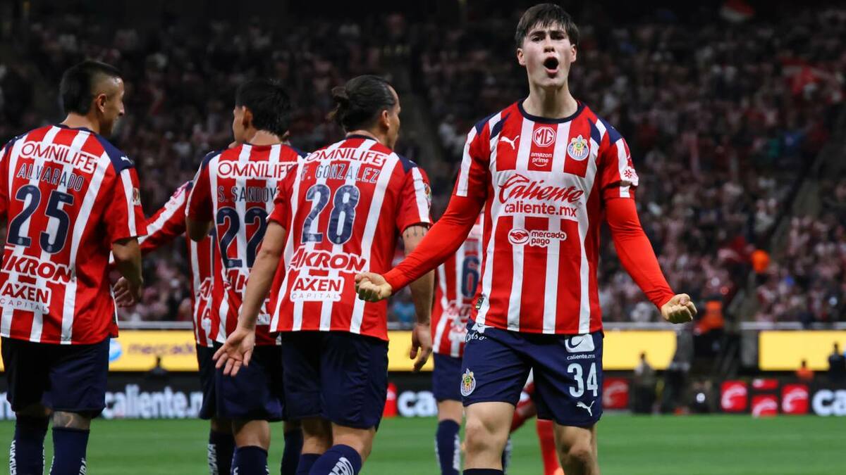 Resumen del partido Chivas vs Atlas (4-1). GOLES