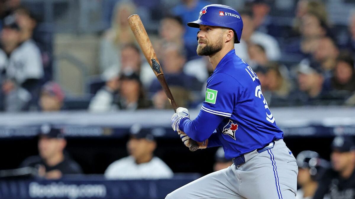 Nathan Lukes de estar a punto de retirarse a ser estrella de la MLB