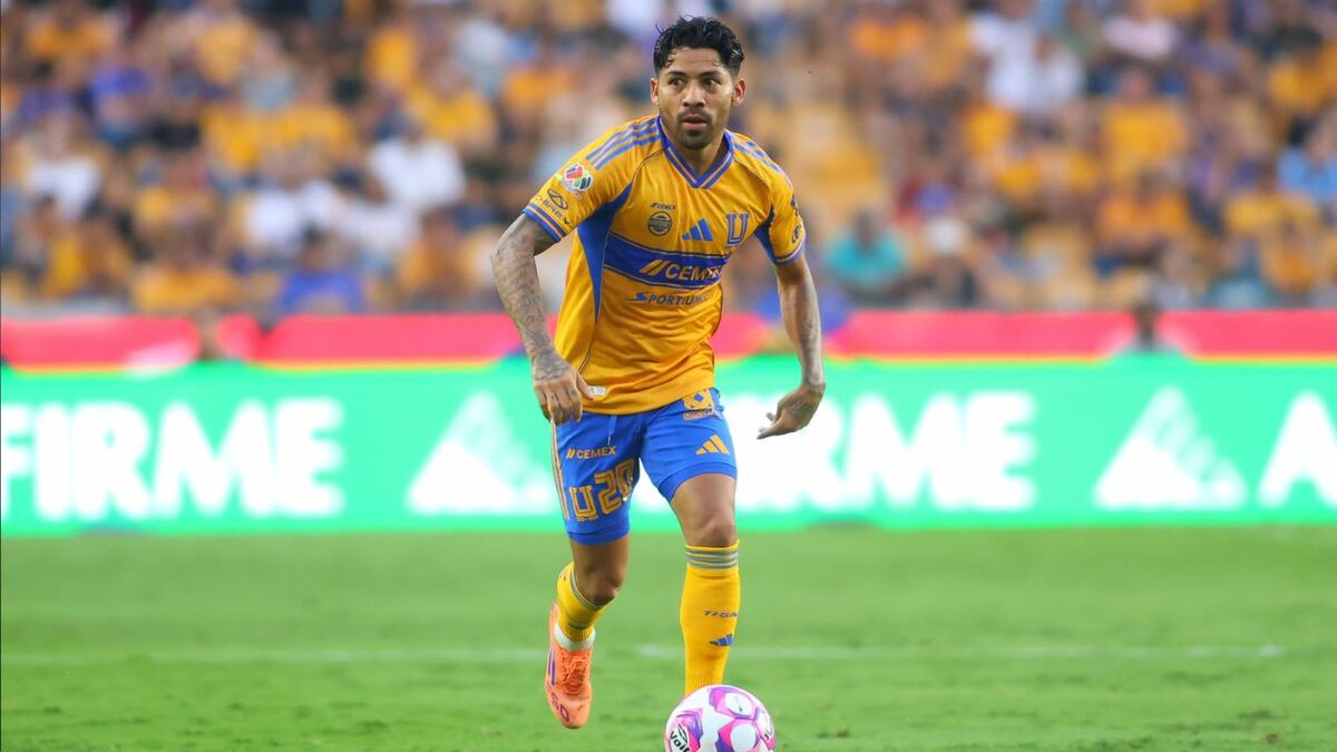 Así fue la emotiva despedida de Tigres a Javier Aquino tras 10 años