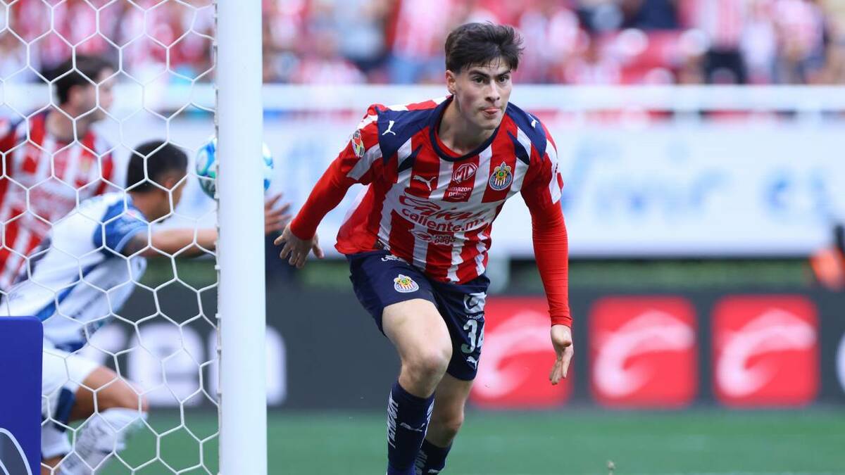 Armando González anota su primer gol del Clausura 2026 ante Pachuca