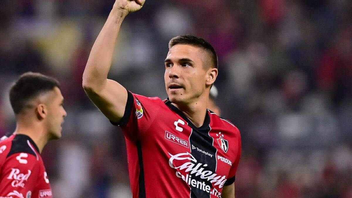 Cruz Azul estaría buscando a Djuka como refuerzo