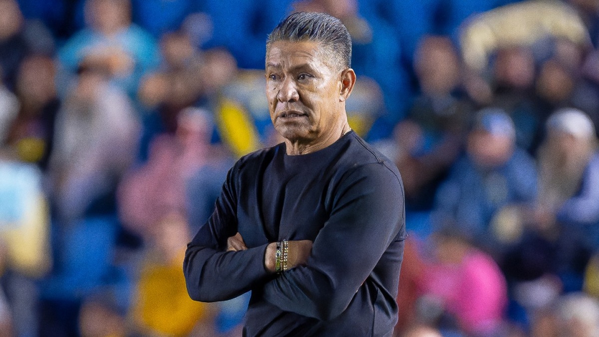 Nacho Ambriz; sus pobres números en Toluca, Santos y León