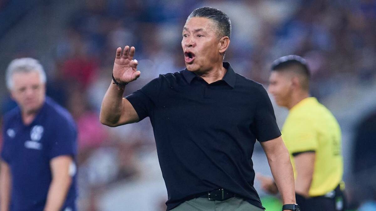 Nacho Ambriz deja de ser DT de León en la Jornada 11