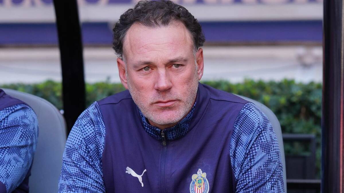 Gabriel Milito destaca la humildad de Armando González