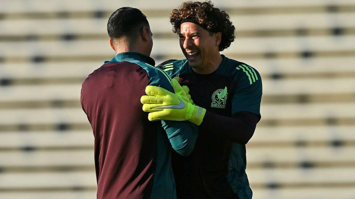 Adolfo Ríos no cree que Ochoa vaya al Mundial por el récord