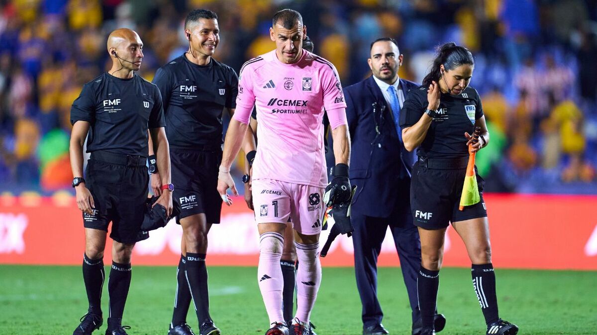 Nahuel Guzmán arremete contra Pietrasanta tras críticas a Tigres